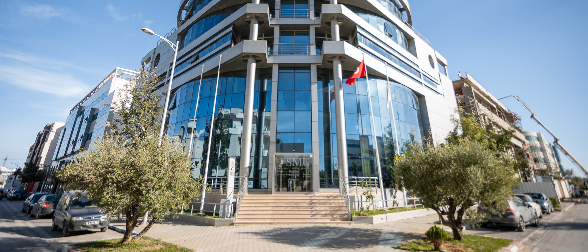 LCI - Language and Culture Institute: Language Training